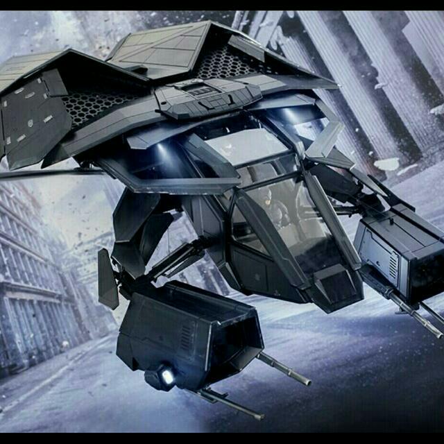 Hottoys MMSC002 - The Bat With Batman, Selina Kyle & Fusion Reaction. 1 ...