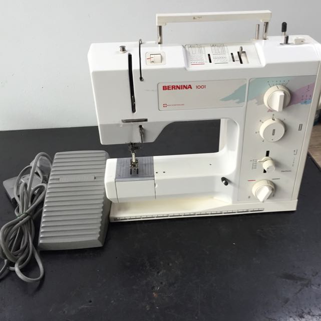 BERNINA 1001, Hobbies & Toys, Stationery & Craft, Craft Supplies ...