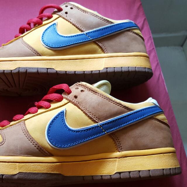 ( RESERVED) Newcastle Nike Sb Dunk, Men's Fashion, Footwear, Sneakers ...