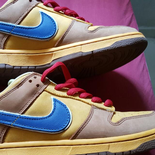 ( RESERVED) Newcastle Nike Sb Dunk, Men's Fashion, Footwear, Sneakers ...