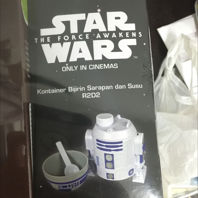 (reserved) R2d2 Milk Container & Cornflakes Bowl Exclusive Nestle Force ...