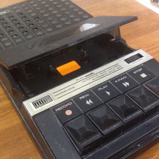 Bigston Cassette Recorder, Hobbies & Toys, Memorabilia & Collectibles, Vintage Collectibles on ...