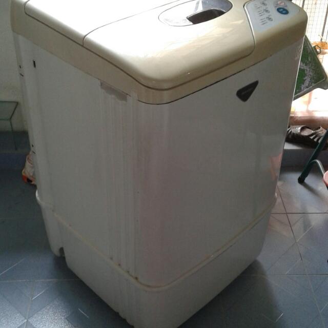 Washing machine, Shape ( woodland ), Furniture & Home Living, Furniture ...
