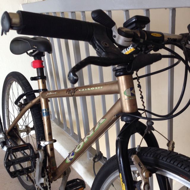 1994/5 Kona Explosif - Retro (currently Reserved), Sports on Carousell