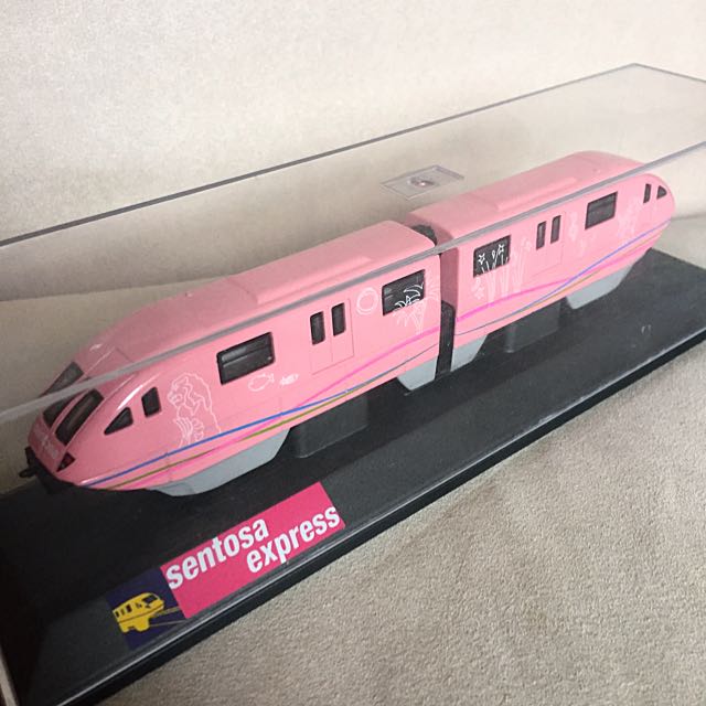 Sentosa Express Model Train 1:120 Scale, Hobbies & Toys, Toys & Games ...