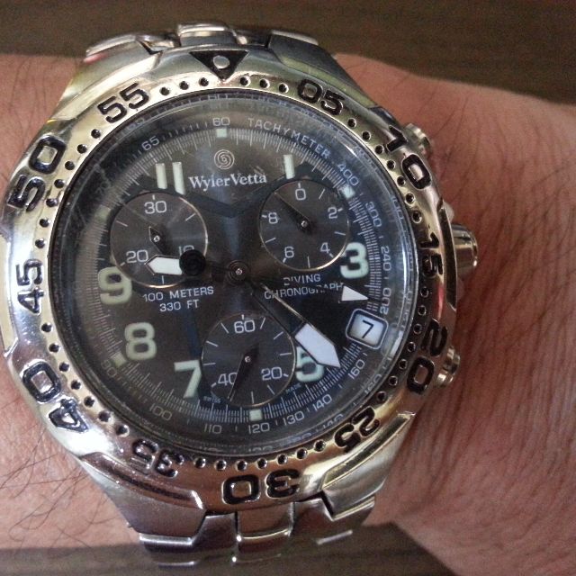 Wyler vetta Diving Chronograph Watch, Mobile Phones & Gadgets ...