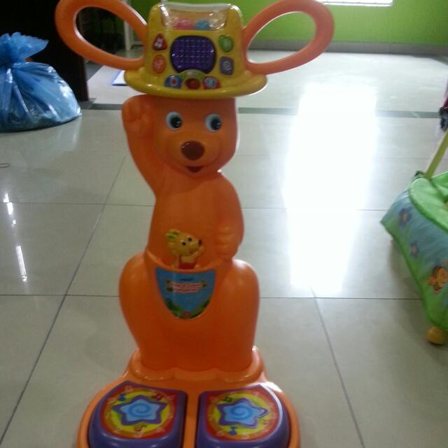 V-tech Steps And Count Kangaroo, Hobbies & Toys, Toys & Games on Carousell