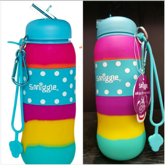 New Foldable Smiggle Bottle, Everything Else on Carousell
