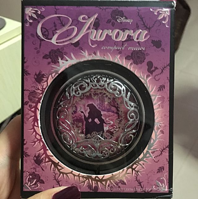 LIMITED ED Disney Princess Mirror, Babies & Kids, Babies & Kids Fashion ...