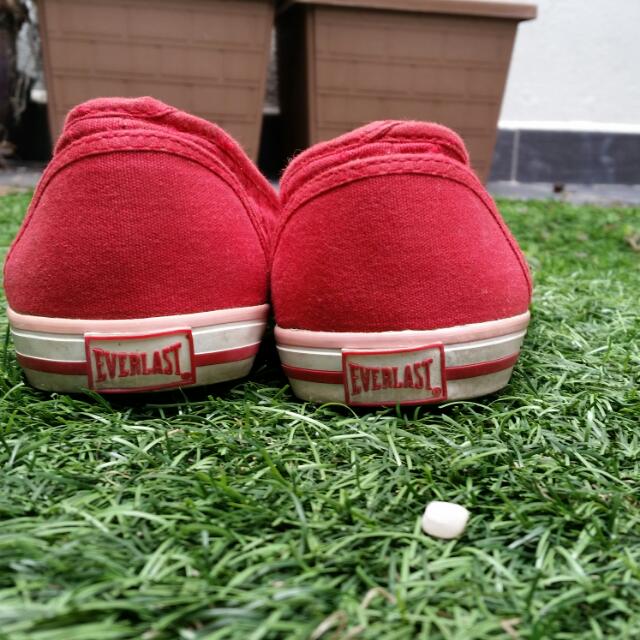 Everlast Shoes, Women's Fashion, Footwear, Sneakers on Carousell