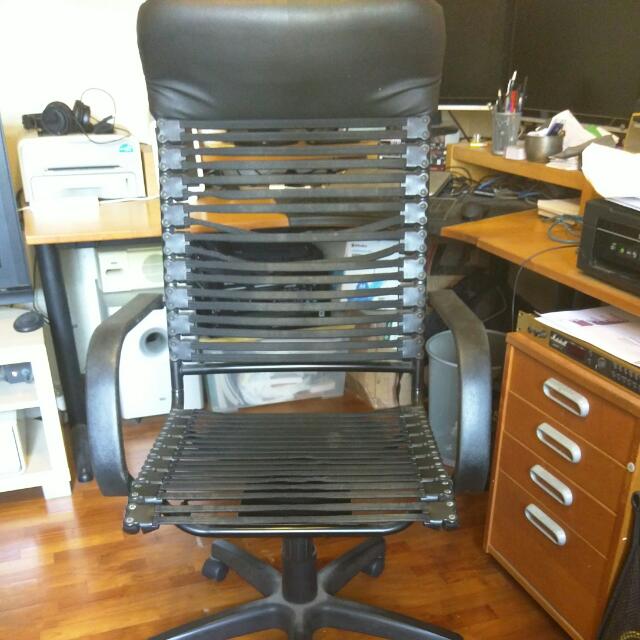 Bungee Rope Chair, Furniture & Home Living, Furniture, Chairs on Carousell