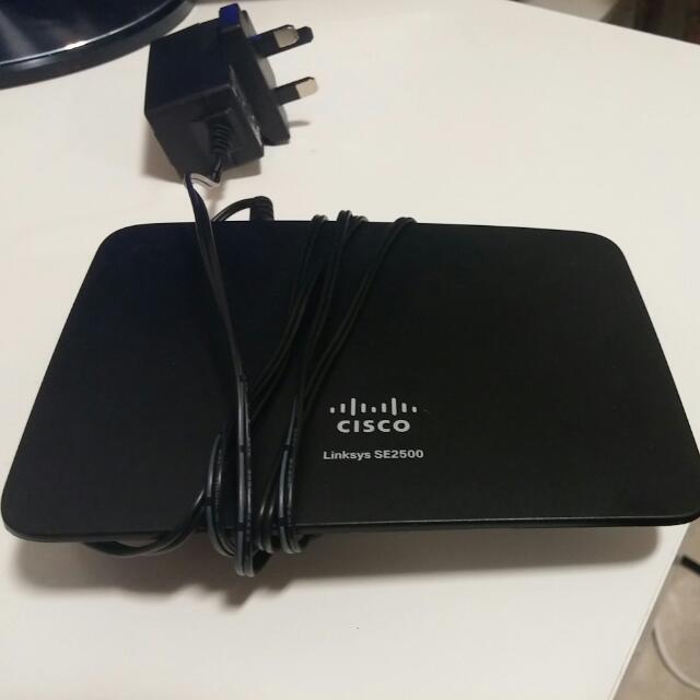 Cisco SE2500 5 Port Gigabit Switch, Computers & Tech, Parts ...