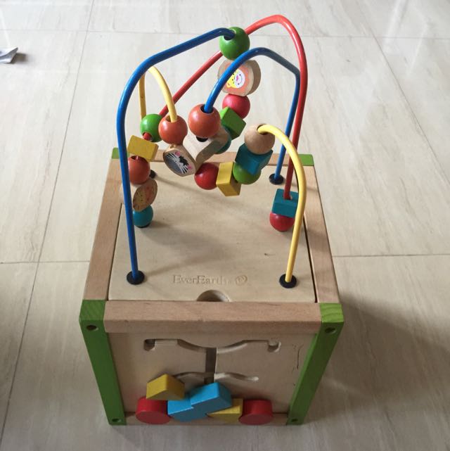 EverEarth My First 5 in 1 Activity cube (preloved), Babies & Kids ...