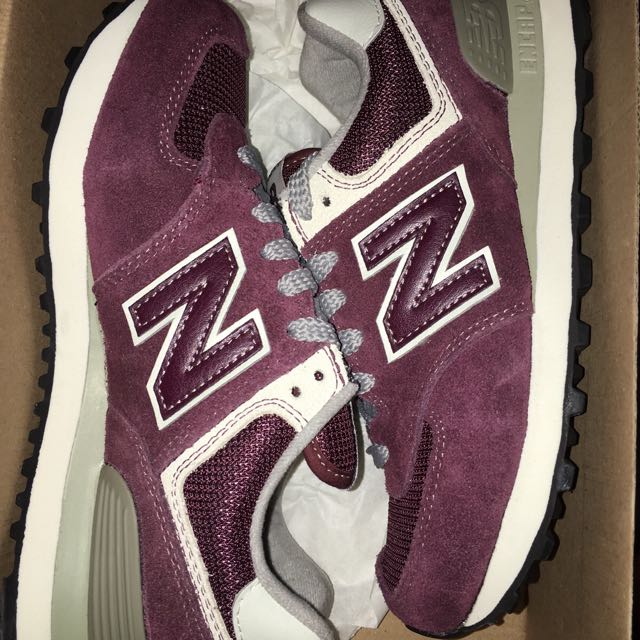 Authentic New balance 574 Maroon classic, Women's Fashion, Footwear ...