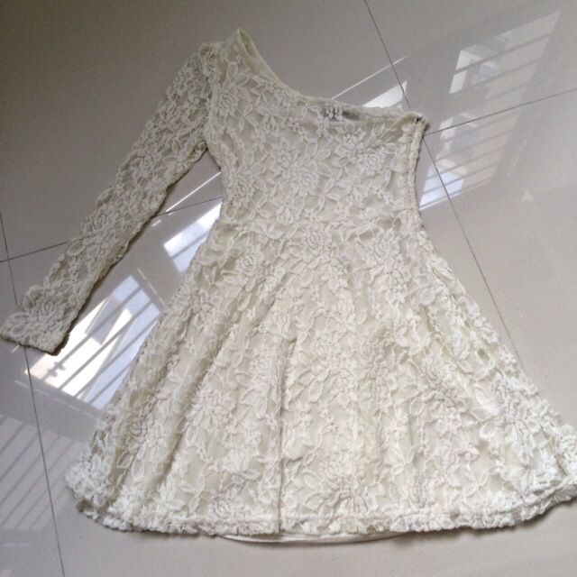 Tracyeinny Sweet Toga Lace, Women's Fashion, Tops, Sleeveless on Carousell