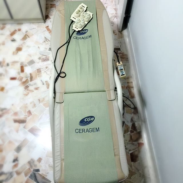 CERAGEM Master M3500 Massage Bed, Health & Nutrition, Massage Devices ...