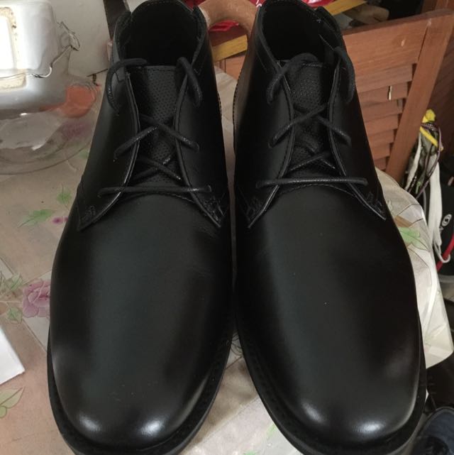 Timberland Mid-cut Working Leather Shoes, Men's Fashion, Footwear ...