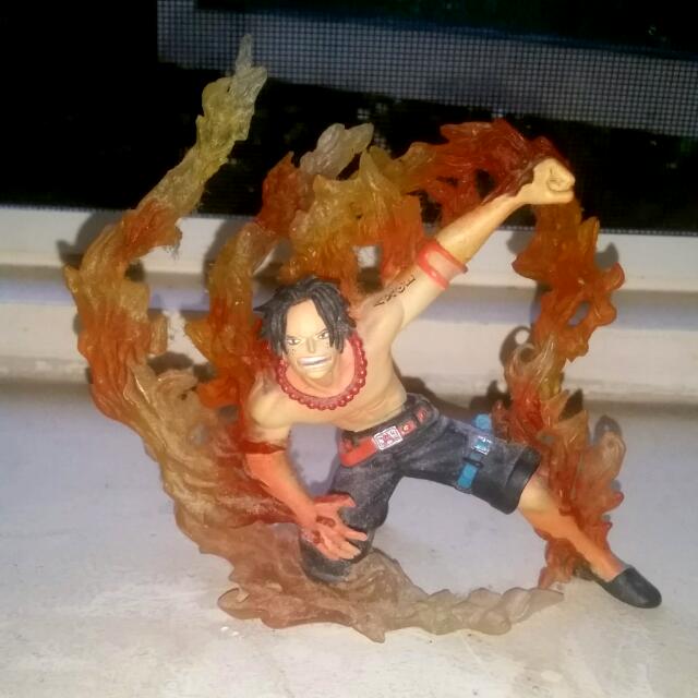 Ace One Piece Figurine, Hobbies & Toys, Memorabilia & Collectibles, Fan ...