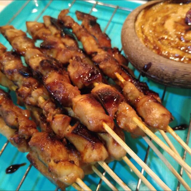 Chicken Indo Satay With Peanut Sauce, TV & Home Appliances, Kitchen ...