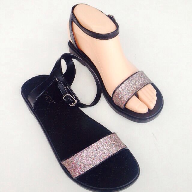 Sandles ( Ready Stocks ), Women's Fashion, Footwear, Flipflops and ...