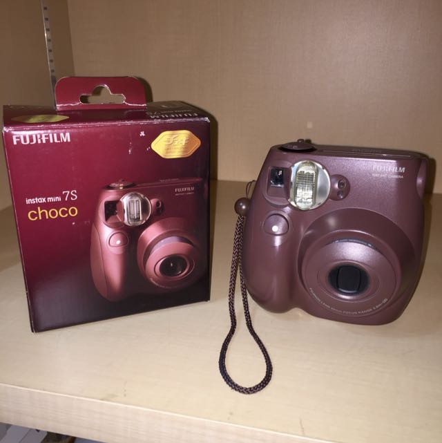 FUJIFILM Instax Mini 7S CHOCO, Everything Else on Carousell