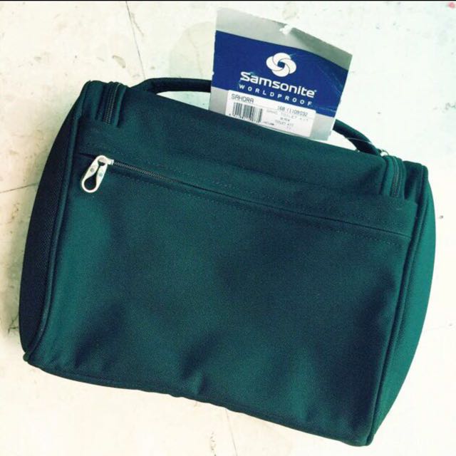 Samsonite Toiletry Bag, Men's Fashion, Bags, Sling Bags on Carousell