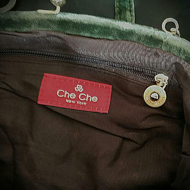 Weekend SPECIAL Che Che New York Bag, Luxury, Bags & Wallets on Carousell