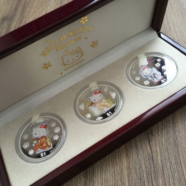 2004 Hello Kitty coin set from Cook Islands, Luxury, Bags & Wallets on ...