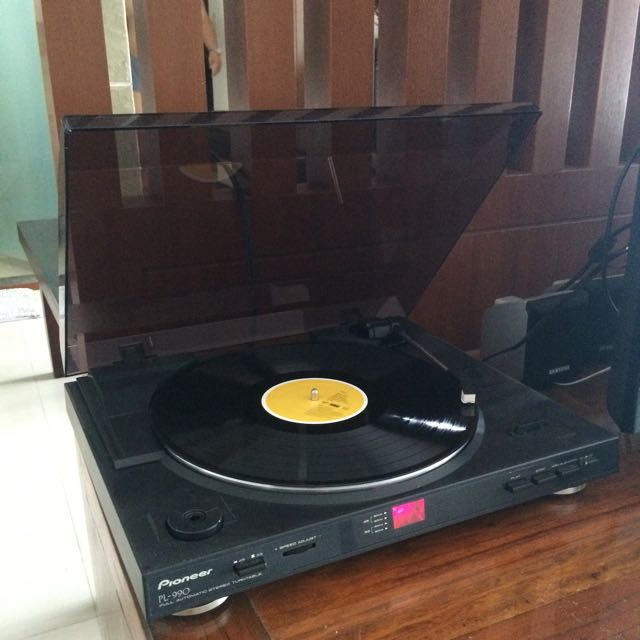 (Reserved) Pioneer Turntable, Computers & Tech, Parts & Accessories ...