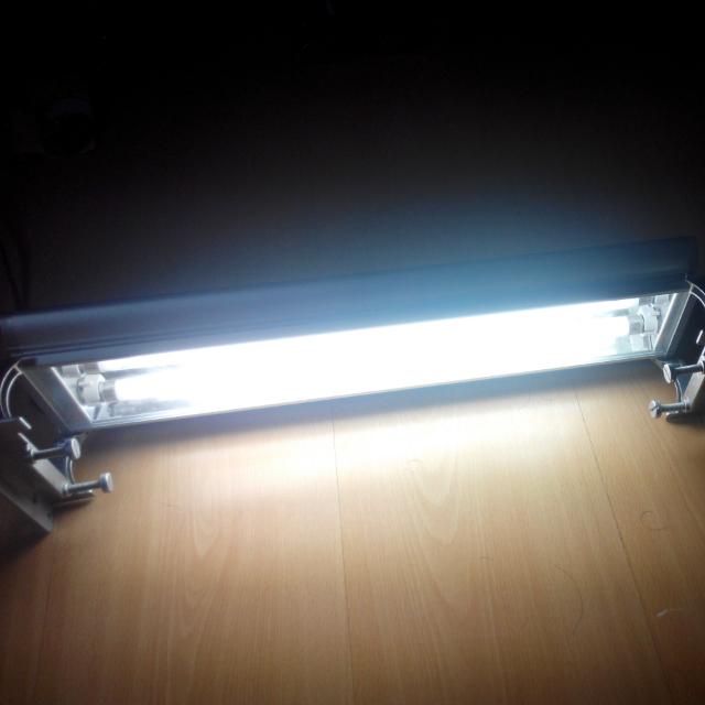 Aquazonic T5 Double Fluorescent Light For 45cm Tank N Below, Pet ...