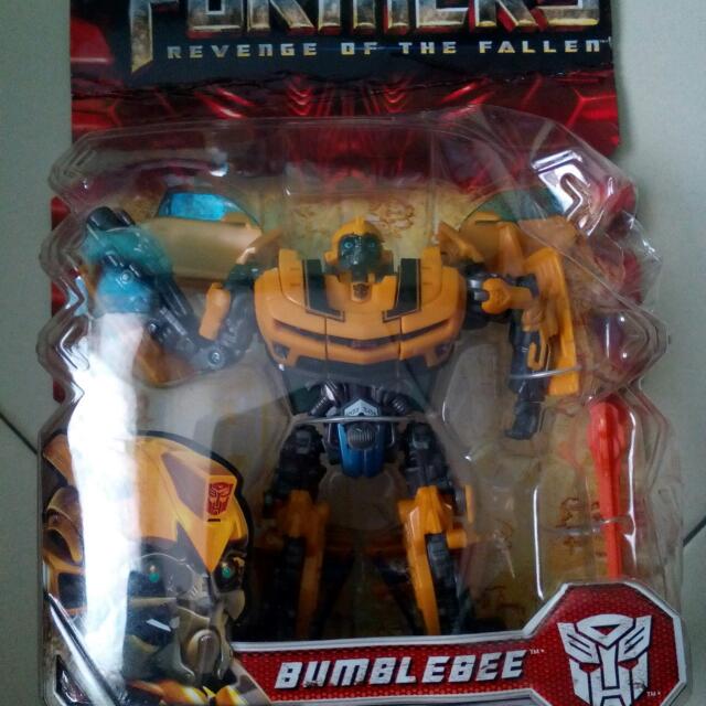 Transformers ROTF BumbleBee, Toys & Games, Bricks & Figurines on Carousell