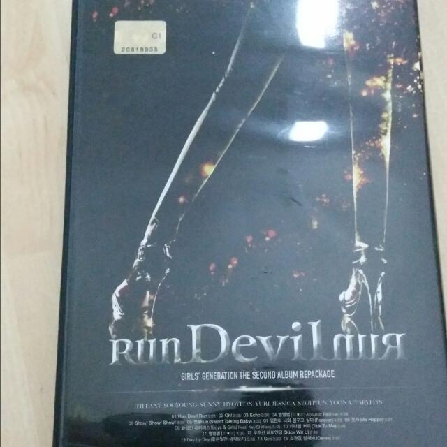 SNSD - Run Devil Run CD Album With JESSICA individual Poster! (Small ...