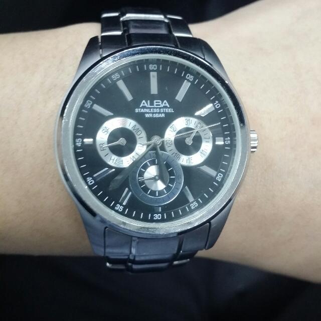 Alba Watch, Furniture & Home Living, Home Decor, Clocks on Carousell