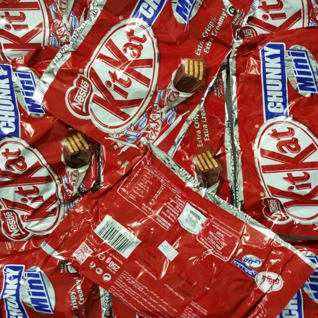 KitKat Chunky Mini, Babies & Kids, Going Out, Other Babies Going Out ...