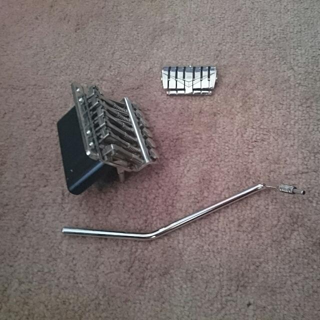 Super Vee Tremolo system- Double Locking Tremolo, Hobbies & Toys, Music ...