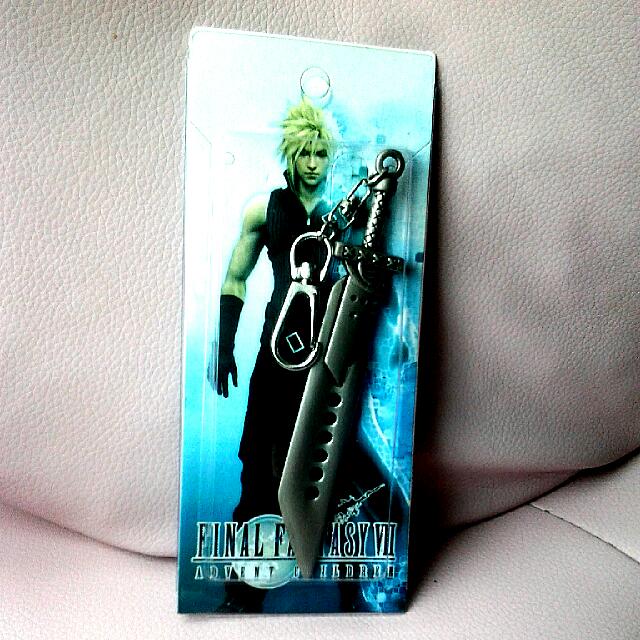 NEW Final Fantasy VII 7 - Cloud Buster Sword Keychain (1 Qty), Hobbies ...