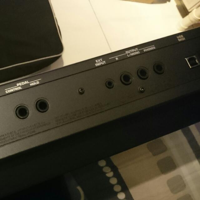 Roland Workstation GW-8 Piano Keyboard, Computers & Tech, Parts ...