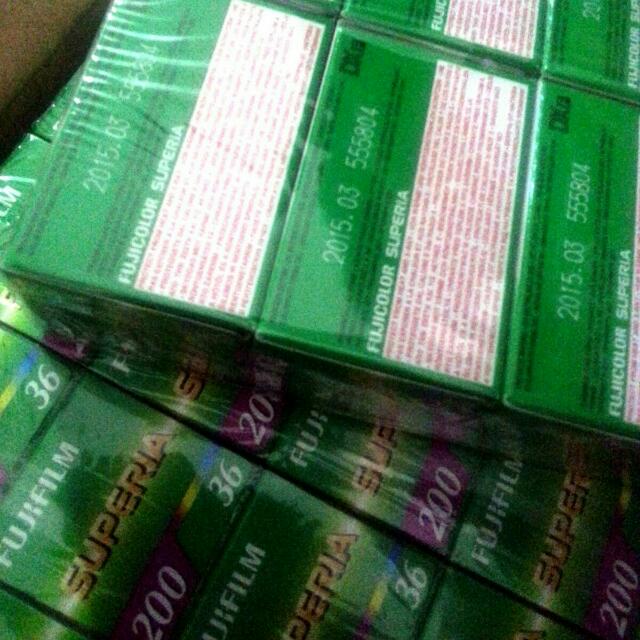 FUJI SUPERIA, Photography, Lens & Kits on Carousell