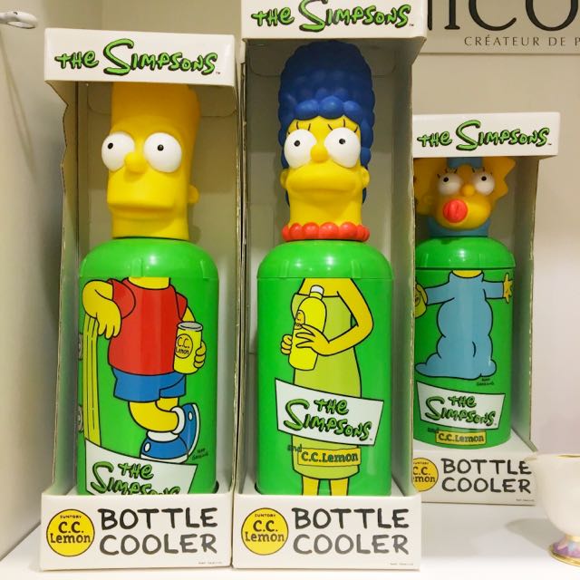日本絕版The Simpsons新普森水壺, 家具及居家用品, 居家裝飾, 人工植物盆栽在旋轉拍賣