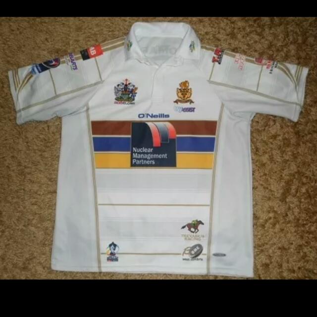Rare Preloved Oneills Whitehaven Rugby Jersey XL, Sports Equipment ...