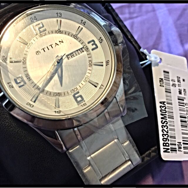 Titan Octane Watch NB9323SM03A, Mobile Phones & Gadgets, Wearables ...