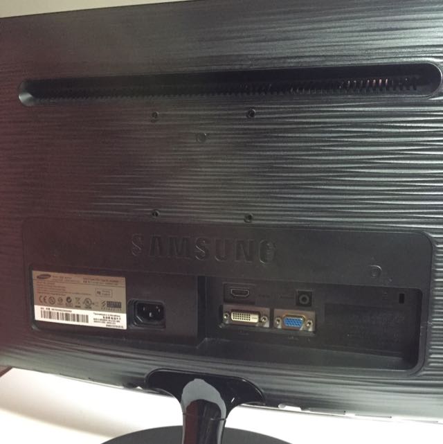 Samsung Syncmaster B2230 21.5" LCD Monitor, Health & Nutrition, Health ...