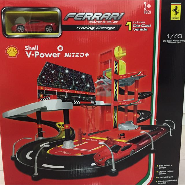 Shell V-Power Ferrari Racing Garage, Hobbies & Toys, Toys & Games on ...