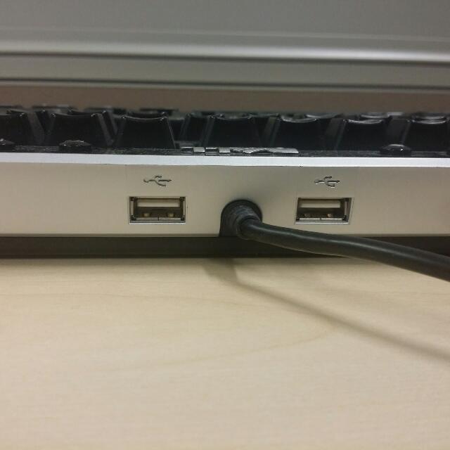 DELL SK-8135 Multimedia USB Wired Computer Keyboard P/N: E145614 BLACK ...