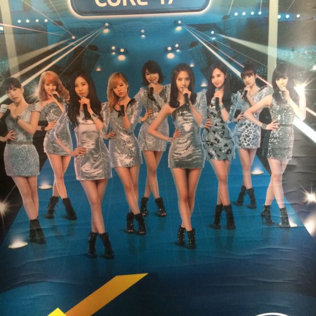 SNSD visual dreams Intel promotion standee very rare, Hobbies & Toys ...