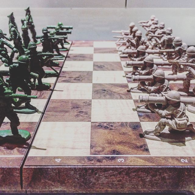 World War II Army Checkers Chess Set, Hobbies & Toys, Memorabilia ...