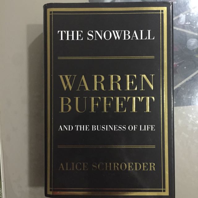 The Snowball Warren Buffett And The Buisness Of Life, Hobbies & Toys ...