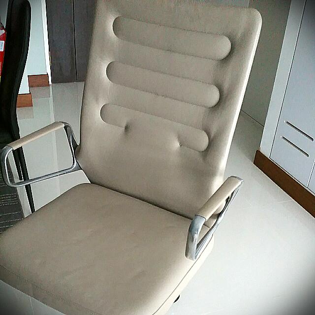 Vitra AC 4 Office Chair, Furniture & Home Living, Furniture, Chairs on ...