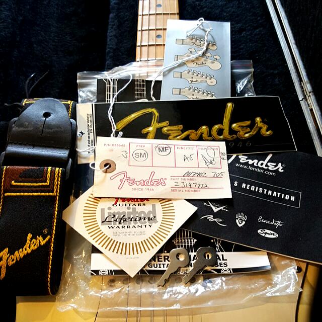 Fender American Standard Stratocaster (2003) Olympic White MINT ...