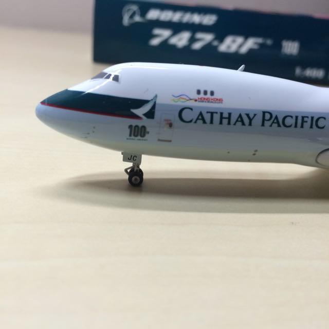 Cathay Pacific Boeing B747-8F Plane Model, Hobbies & Toys, Toys & Games ...